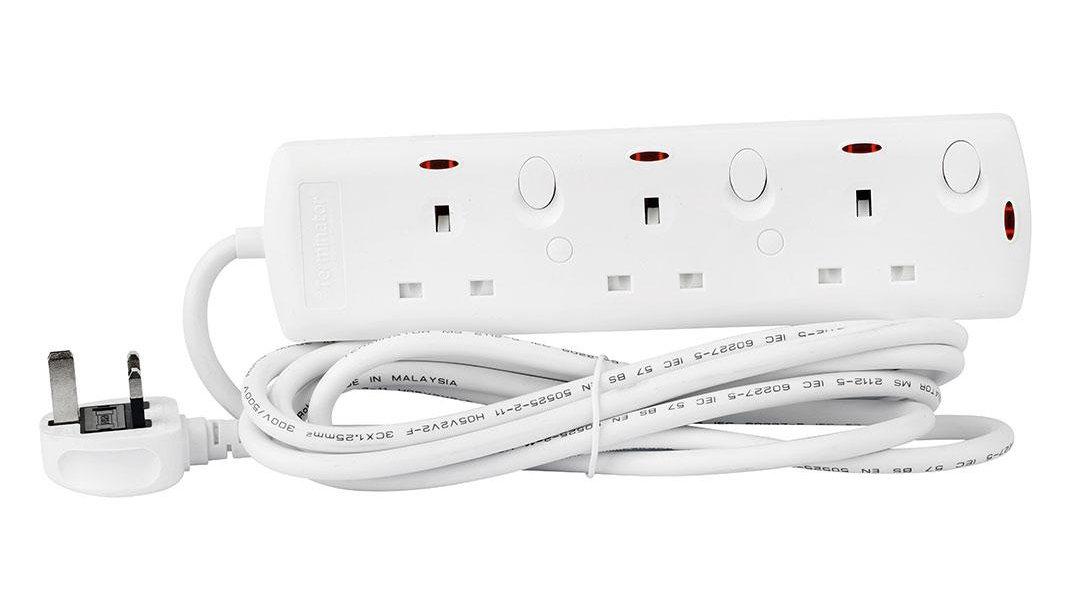 Terminator 3way UK Power Extension, 3 Meter Cable, White. - eXtra Oman