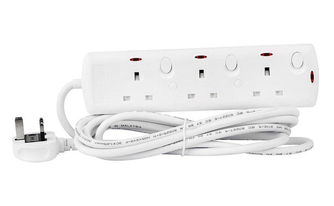 Terminator 3 way UK Power Extension, 5 Meter Cable, White. - eXtra Oman